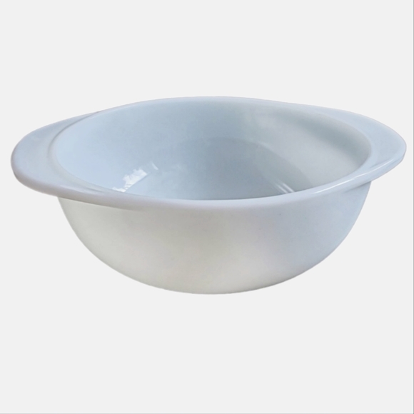 Pyrex | Kitchen | Vintage Pyrex Opal 22 Bowl | Poshmark